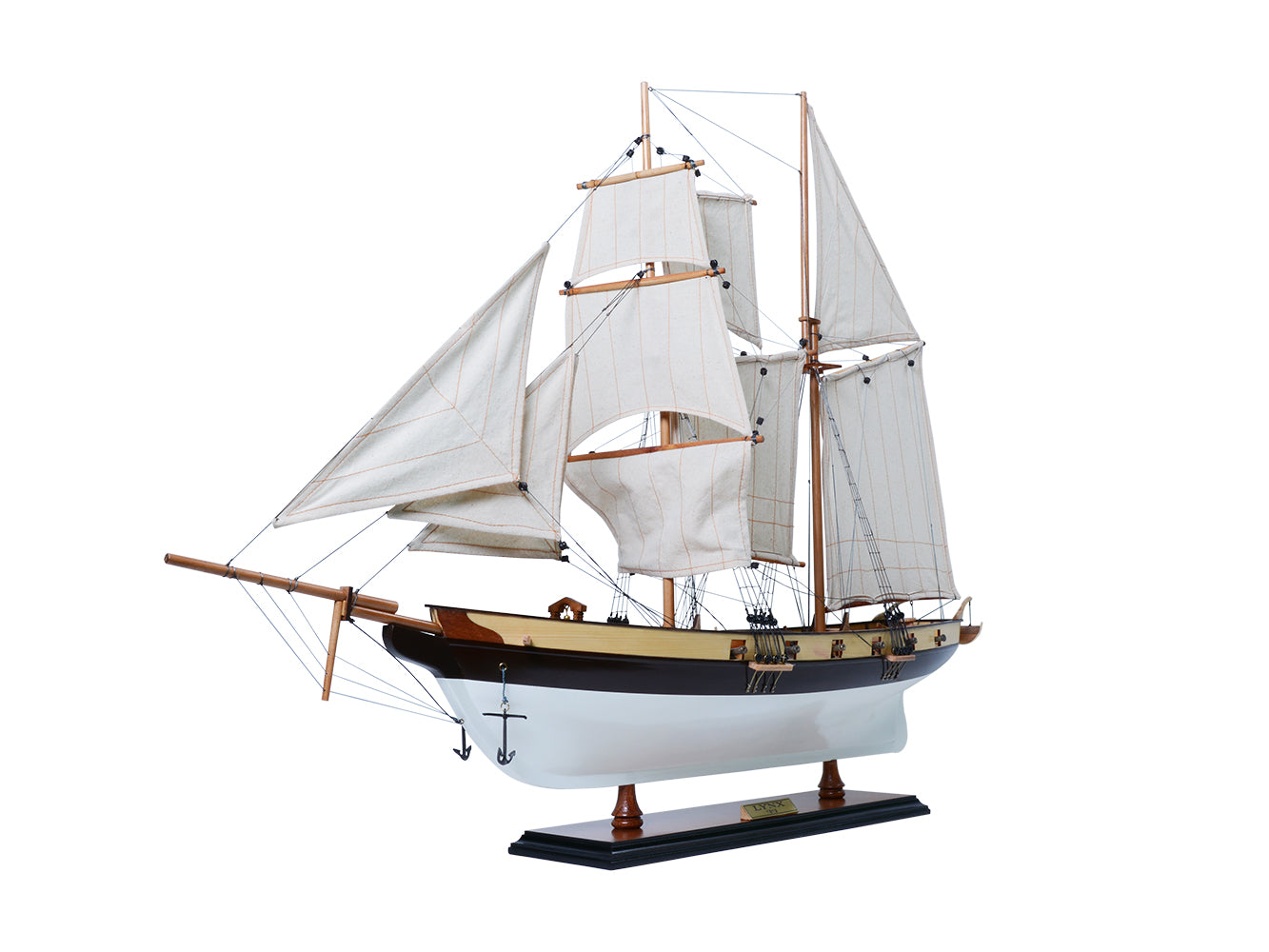 Handcrafted "Lynx" Model Ship – Enigma Peaks